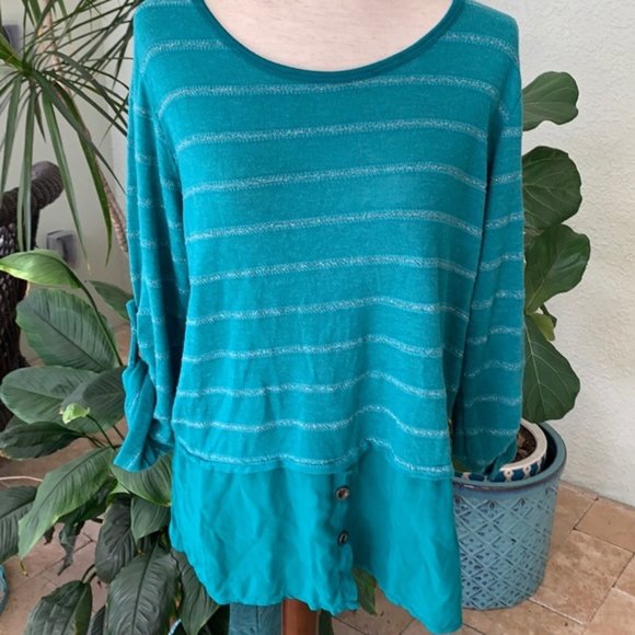 Kaktus | Tops | Kaktus Green Pullover Italy Large | Poshmark